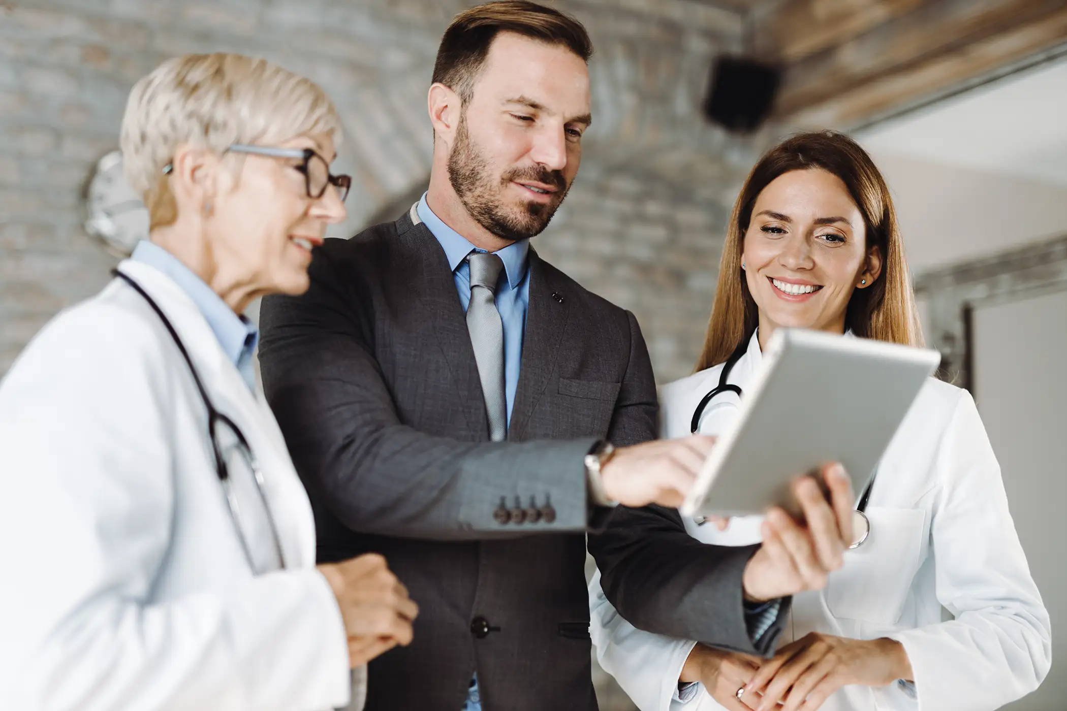 How Consultants Ensure Success in Healthcare System Migrations